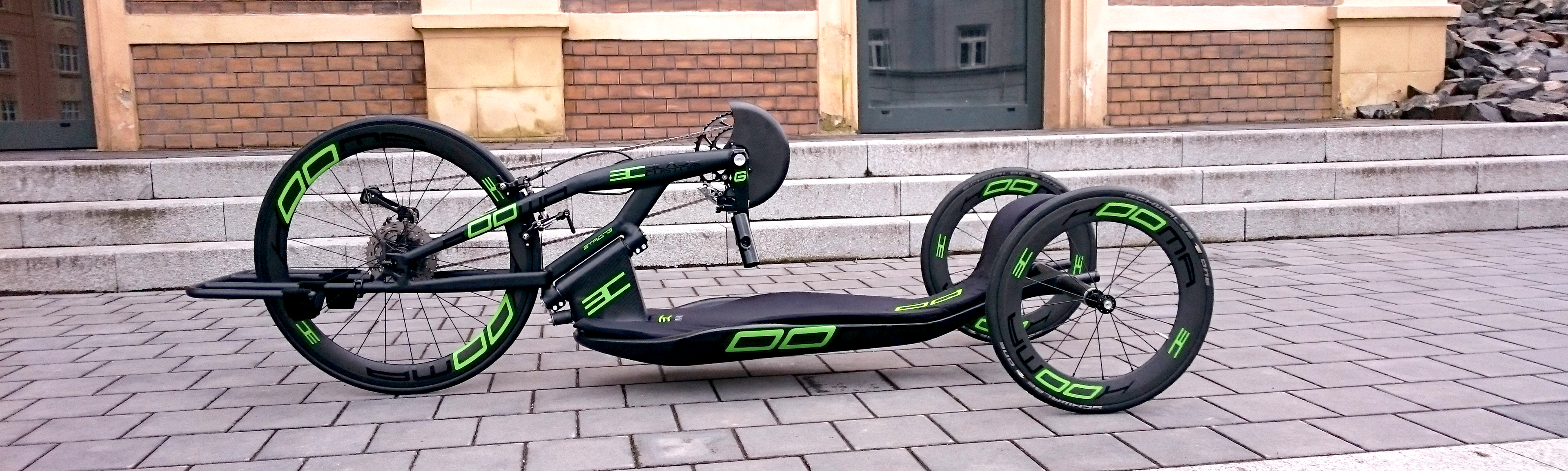 Blade Custom, carbon handbike Kooma