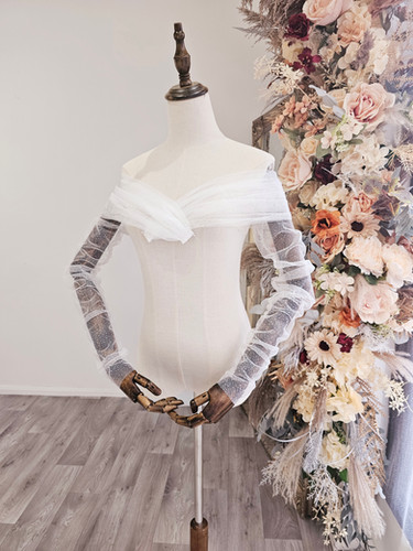 Serenity - Glitter Straps With Sleeves | colourYbridal