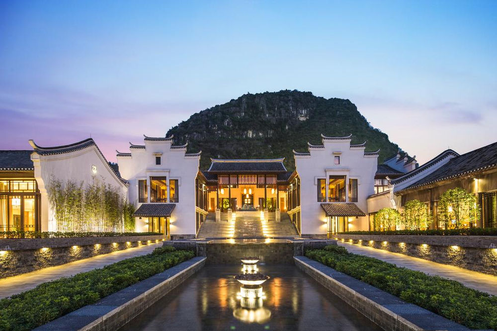 MMTop10 : Luxury Hotels in China