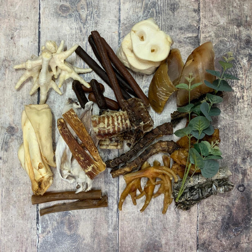 Mega Munchie box | Logans Natural Treat