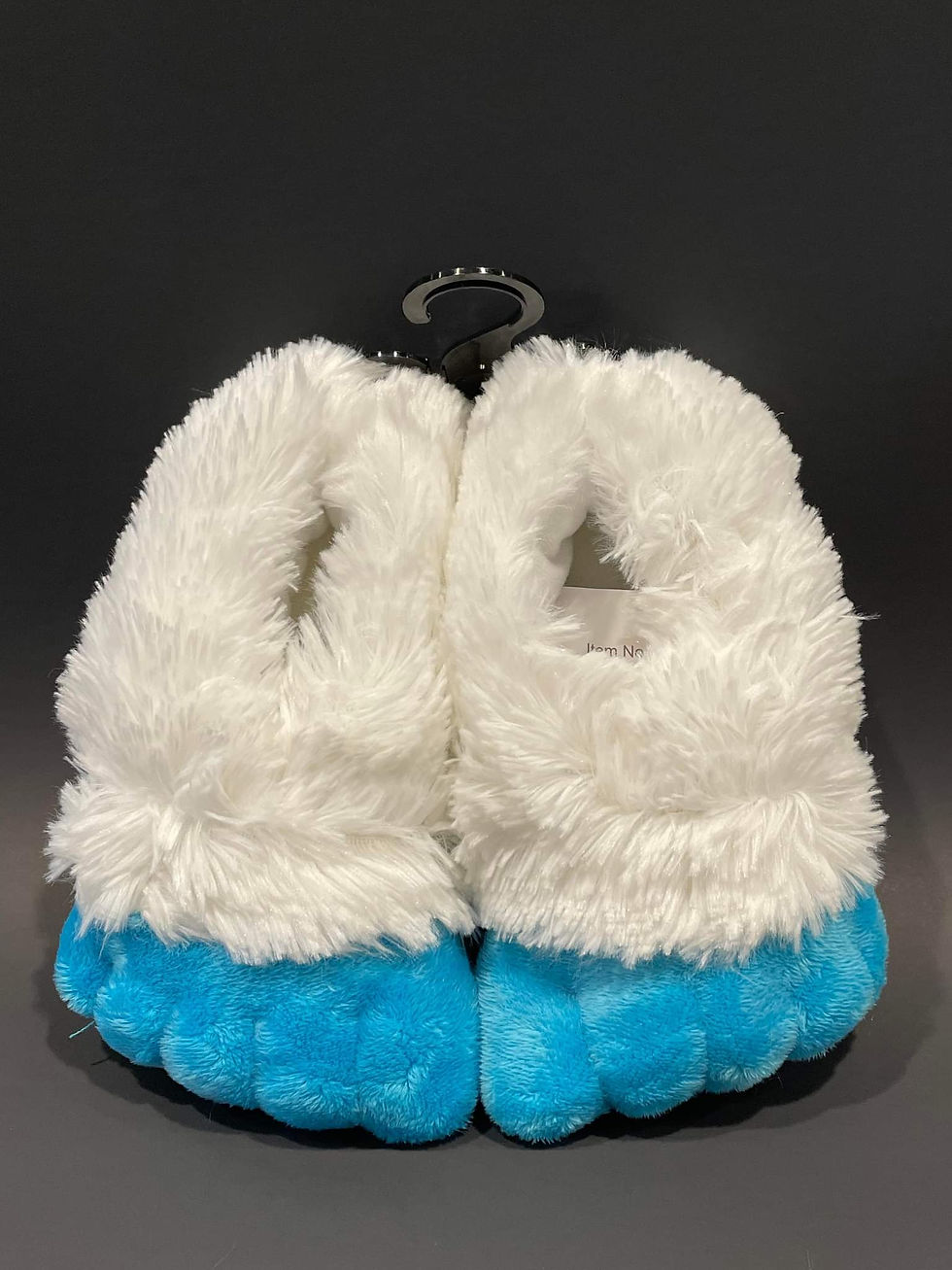 Cousin yeti slippers | Gasquatch