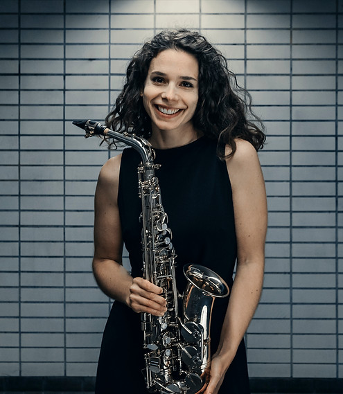 Anna Carolin Eckhardt I Saxophonistin