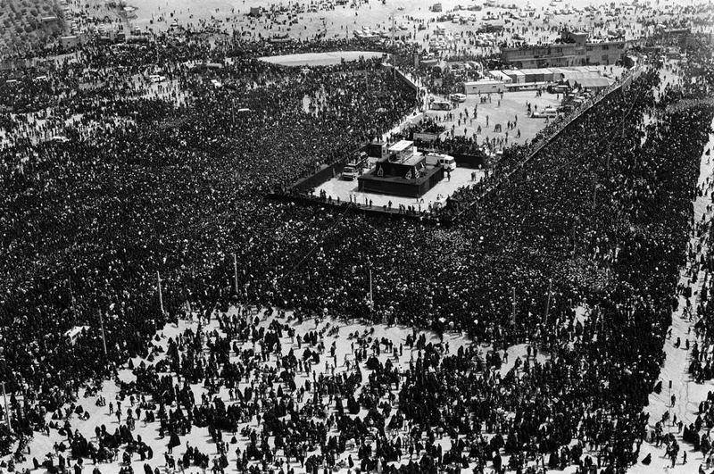 A Look at Some of the Largest Gatherings in History
