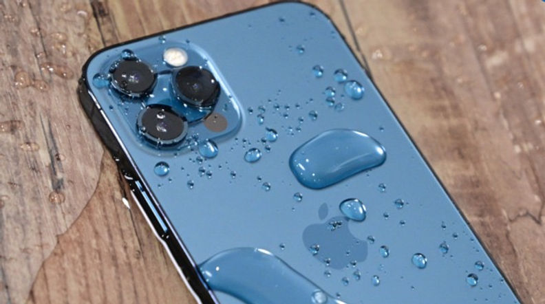 I dropped my iPhone in water | MacMan iPhone Repair Blog