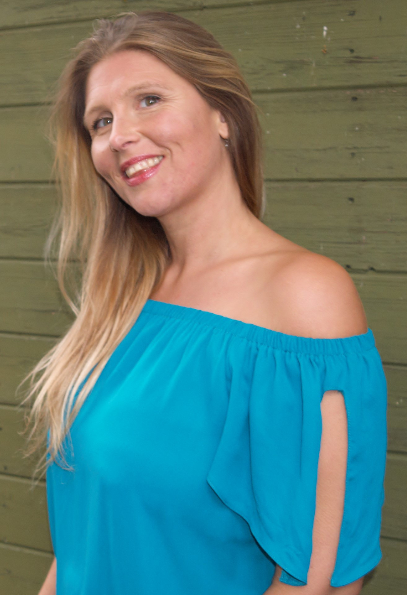 Karinna Love (AKA Corinne Alexandra), Oracle, Spiritual & Self-Love ...