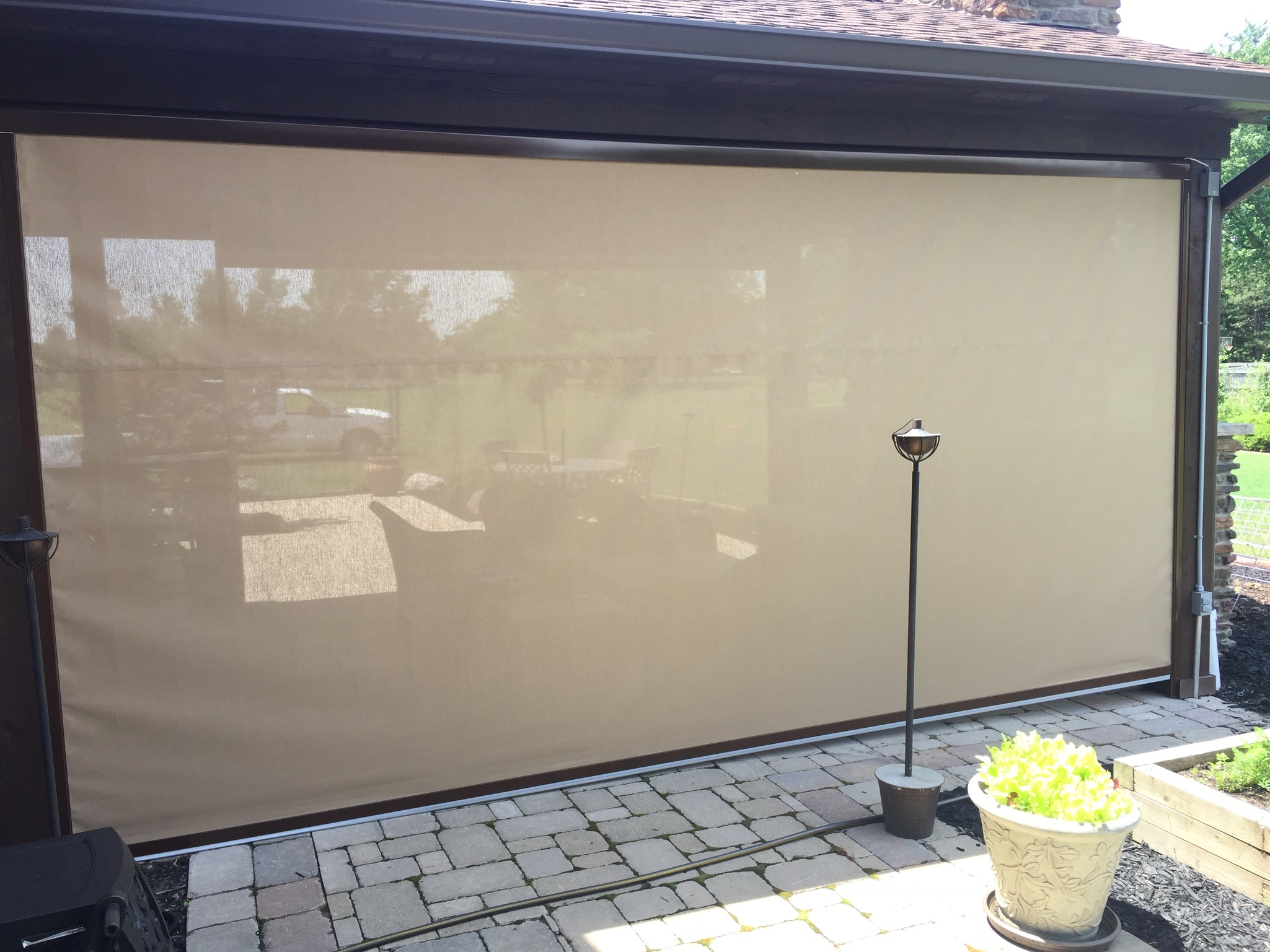 Vertical Drop Shades - Screens | Indianapolis, IN | Shade By Design