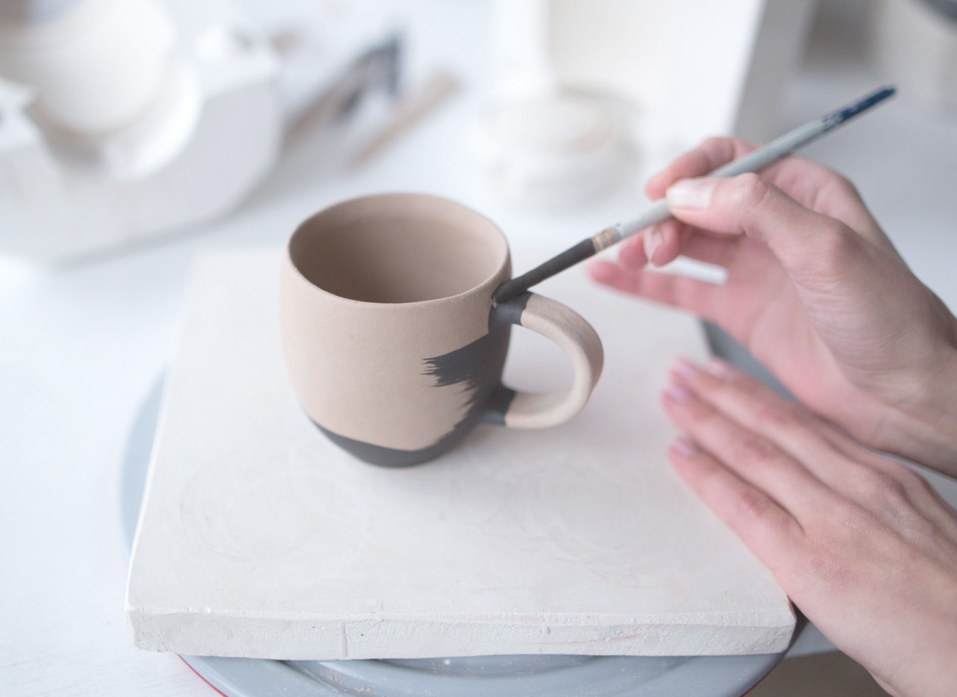 How to Paint Ceramics A Comprehensive Guide for Beginners