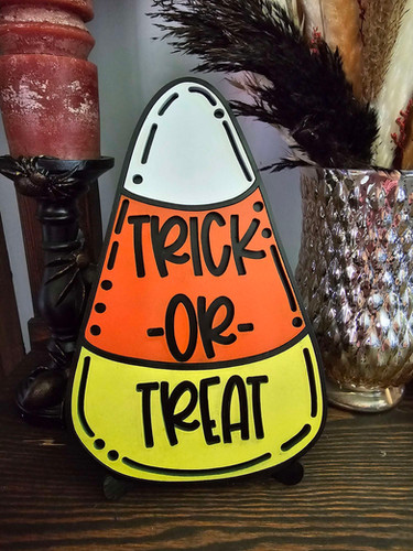 Candy Corn Sign | Hearts & Crafts