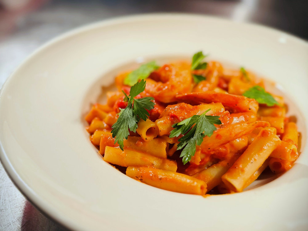 Paulie’s celebrates one-year anniversary with new menu items and live music