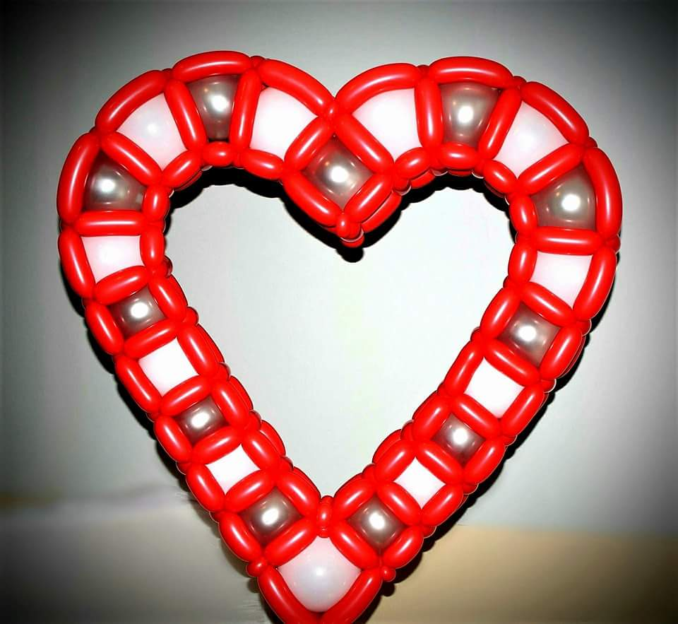 Las Vegas Balloon Artist/FAQ/AtomicBalloonCompany