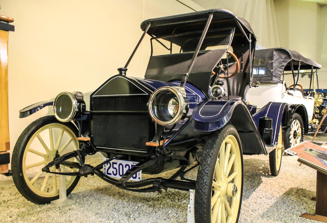 Antique Car Exhibits | Museum of Automobiles | Arkansas, United States