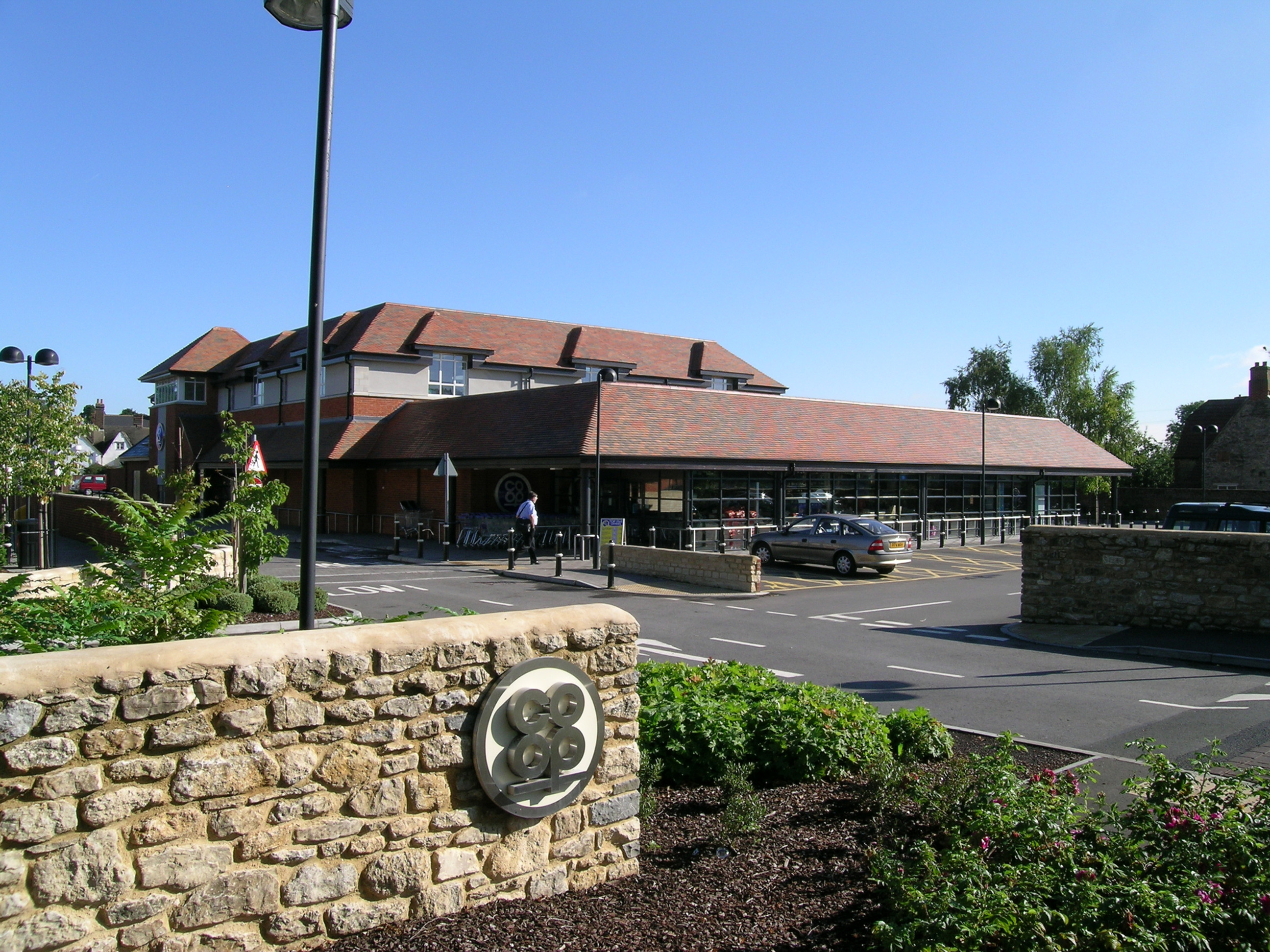 Highworth Co-op and Library