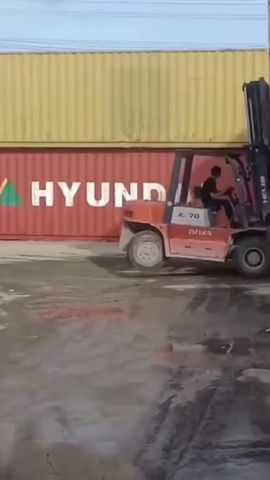 Close Call: Near Miss Incident - Prioritize Safety