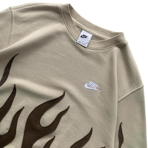 Y2K Patch Hoodie ⭐⭐⭐⭐(4.5/5) | Paper Castle India