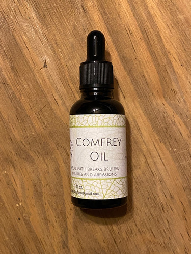 Comfrey Oil | Revolutionary Ranch
