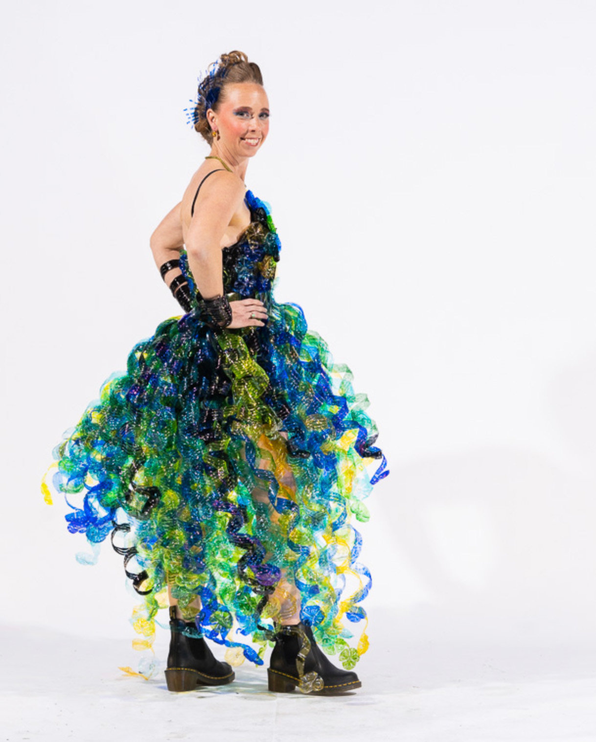 Heidi Cofelice & VCHS Art Students