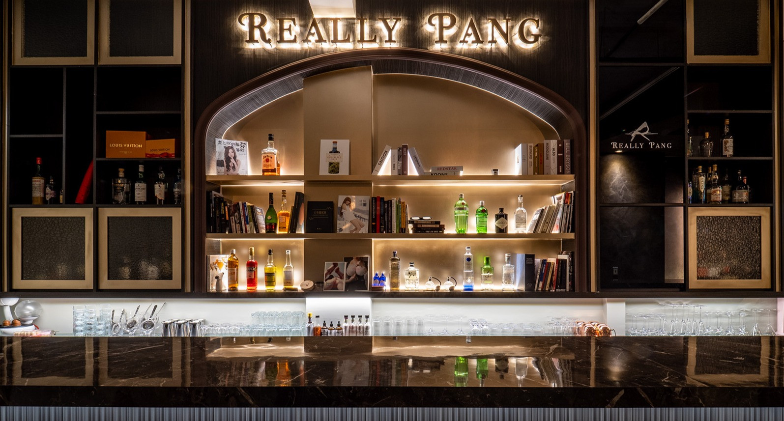 舞夏設計-真香酒吧 Really Pang Bar-台中酒吧設計,商業空間設計,空間設計,商空設計, 是內設計,商業空間推薦