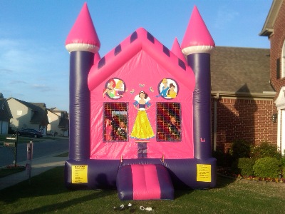 Moon Walks | inflated-bounce