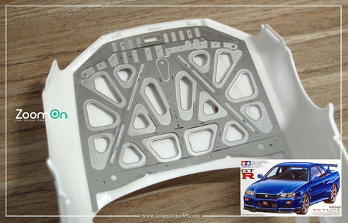 ZD135 Nissan GT-R R34 hood structure | zoomonmodel