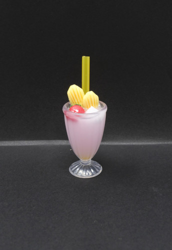 Strawberry Milkshake Magnet | station-arts-centre