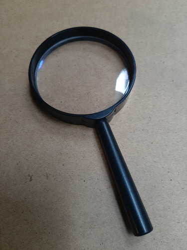 A015 magnifying glass | Dirty Divers