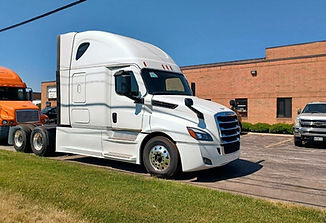 Trucking | Four Ways Logistics 2 | Crestwood