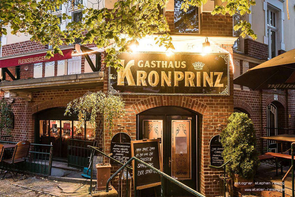 Gasthaus Kronprinz: Traditionelle Gans oder Trüffeltartar?