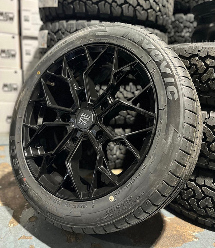 1x 18" ROGUE RACER GLOSS BLACK 1250KG ALLOY WHEEL | ROGUE ALLOY CO LTD