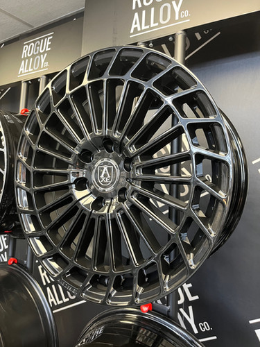 18” AXE GLOSS BLACK ALLOY WHEELS | ROGUE ALLOY CO LTD