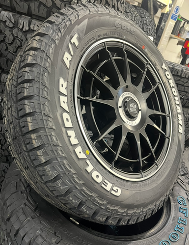 1x 16” FOX VR4 SATIN BLACK | ROGUE ALLOY CO LTD