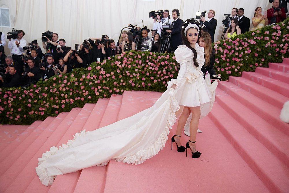 Lily Collins Met Gala 2019 Dress And Heels 15 Pics