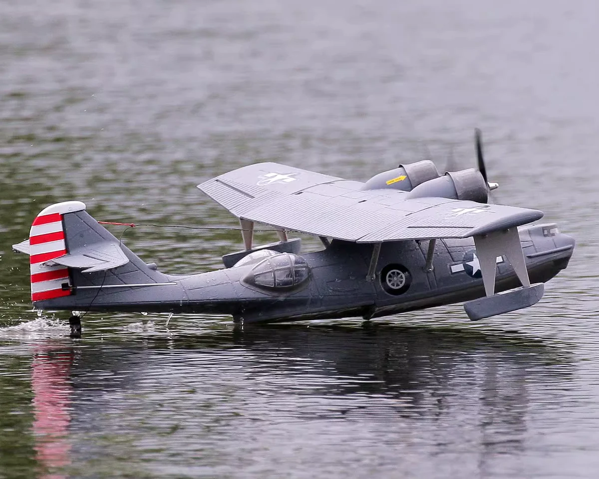 Dynam PBY Catalina V2 Twin Engine RC Float Plane