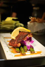 Bellis Bistro & Spirits