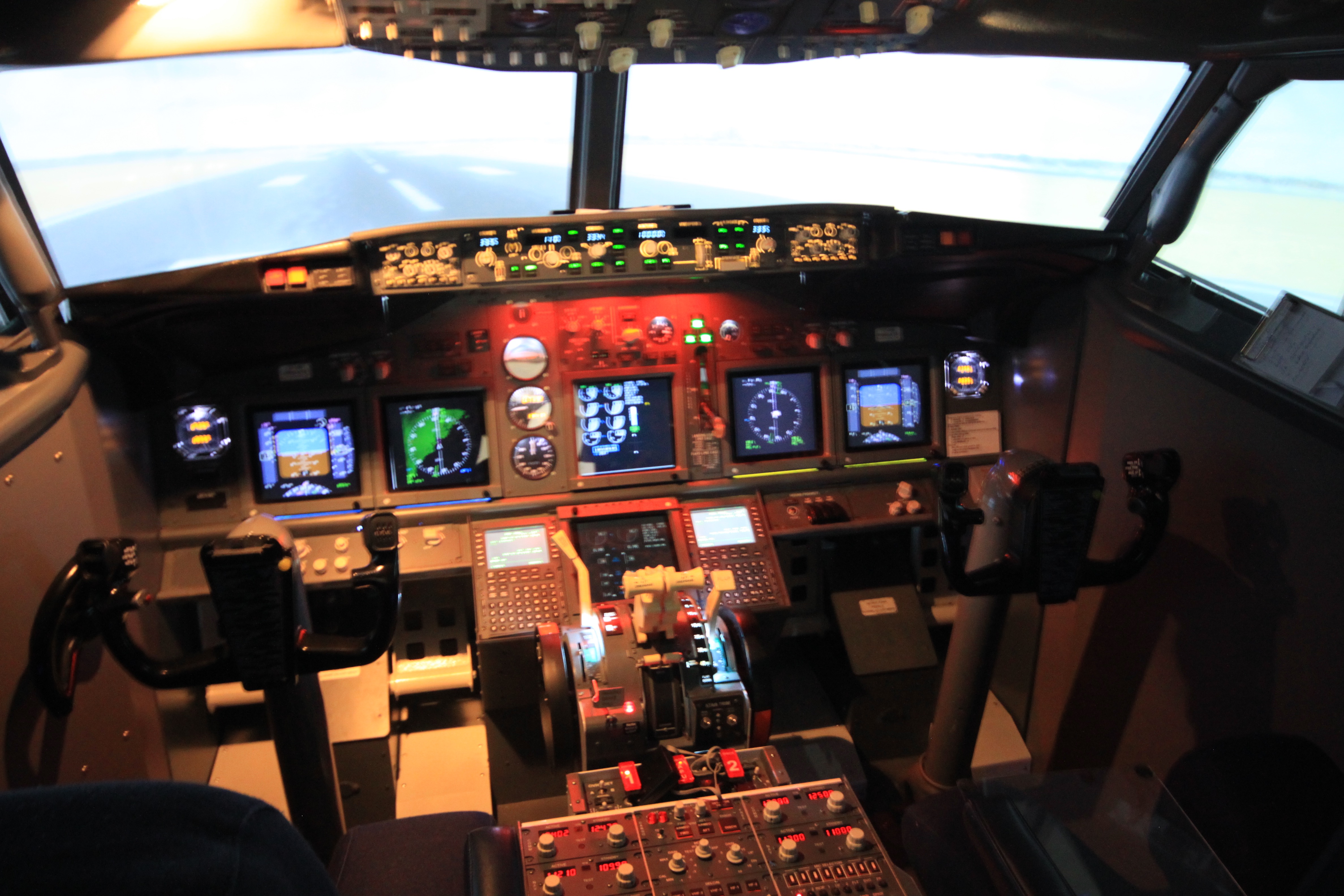 Fly A Simulator - Boeing 737-800 Full Motion Flight Simulator Sydney