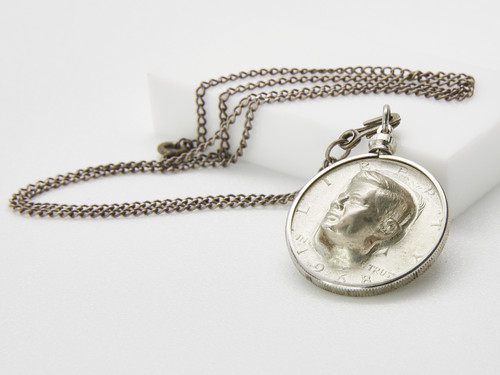 US Kennedy Half Dollar 3D JFK Face Charm On A Vintage Chain | Coins & Stuff