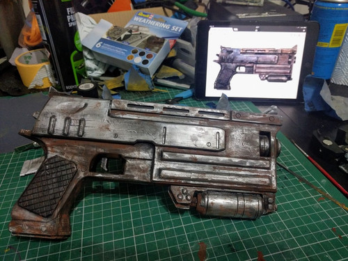 10mm Pistol Fallout 3 DIY Kit / Replica Cosplay | Caliuth