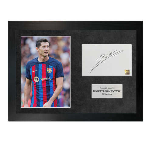 Robert Lewandowski | Signed A4 Photo Frame | Mr Memorabilia