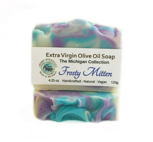 Frosty Mitten Soap - Juniper Berries + Warm Amber | aromascentsllc