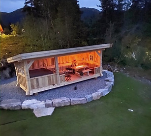 Gapahuk | Rysstad Laftebygg As