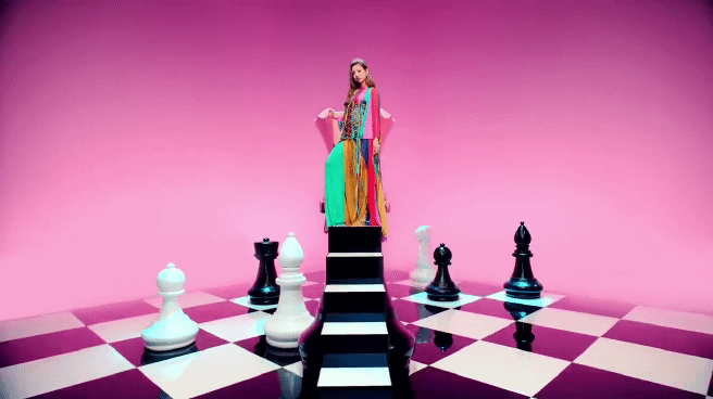 BLACKPINK - "DDU DU DDU DU" MV REVIEW