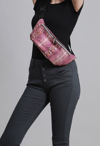 פאוץ ליאן | so-handbags