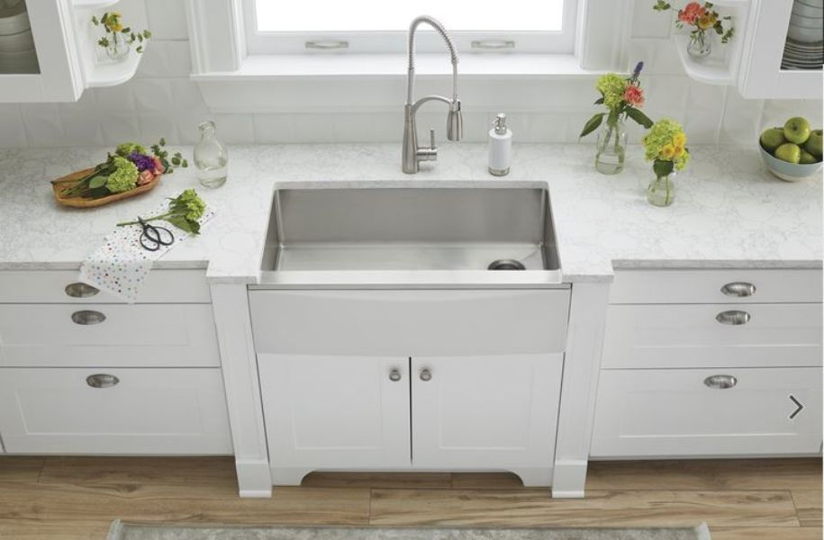 The Farmhouse Sink
