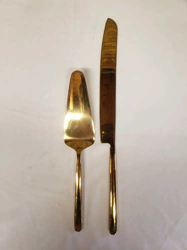 Gold Pie Server | Empress Tents