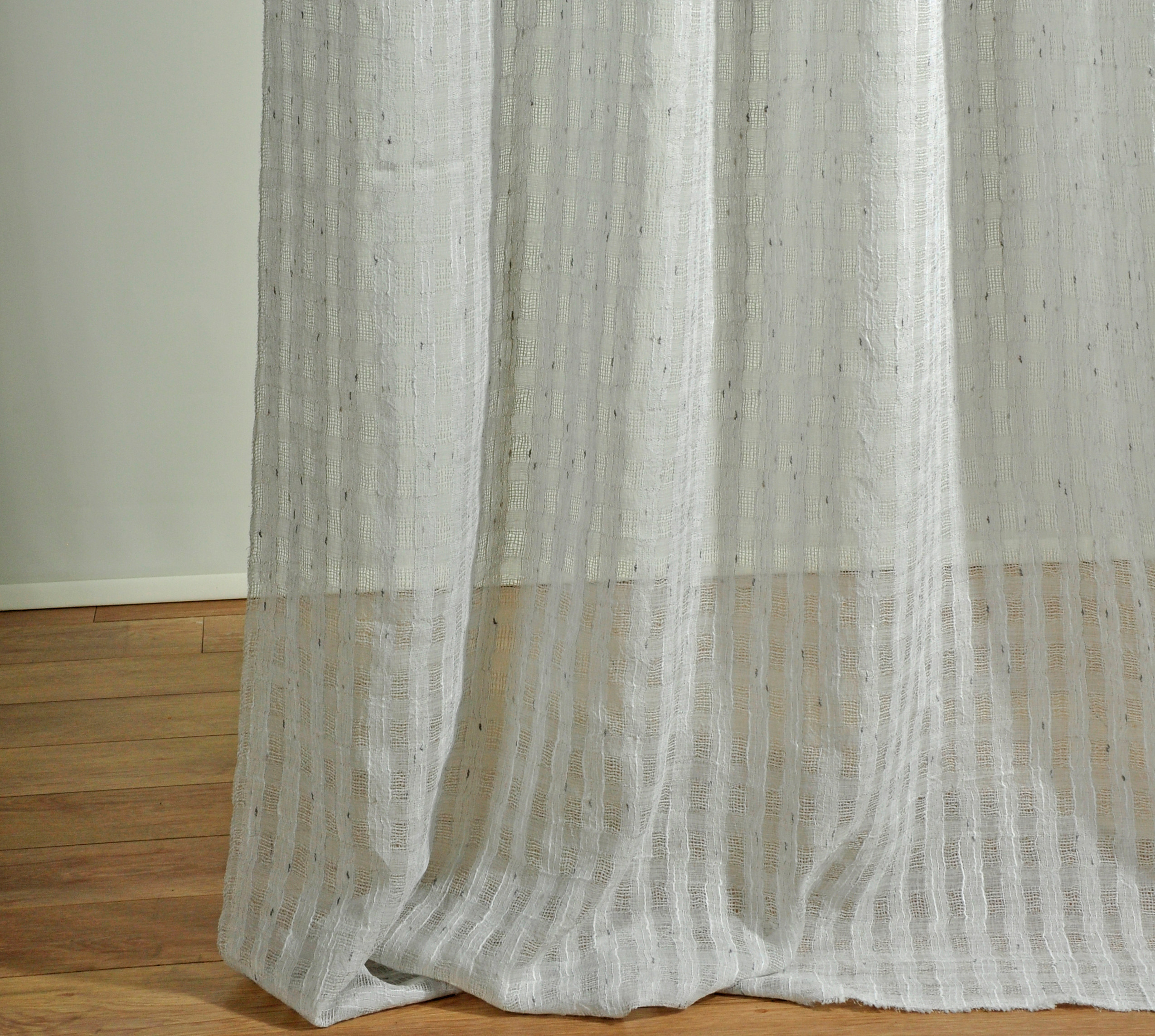 12283 TEXTURED LINEN SHEER CR