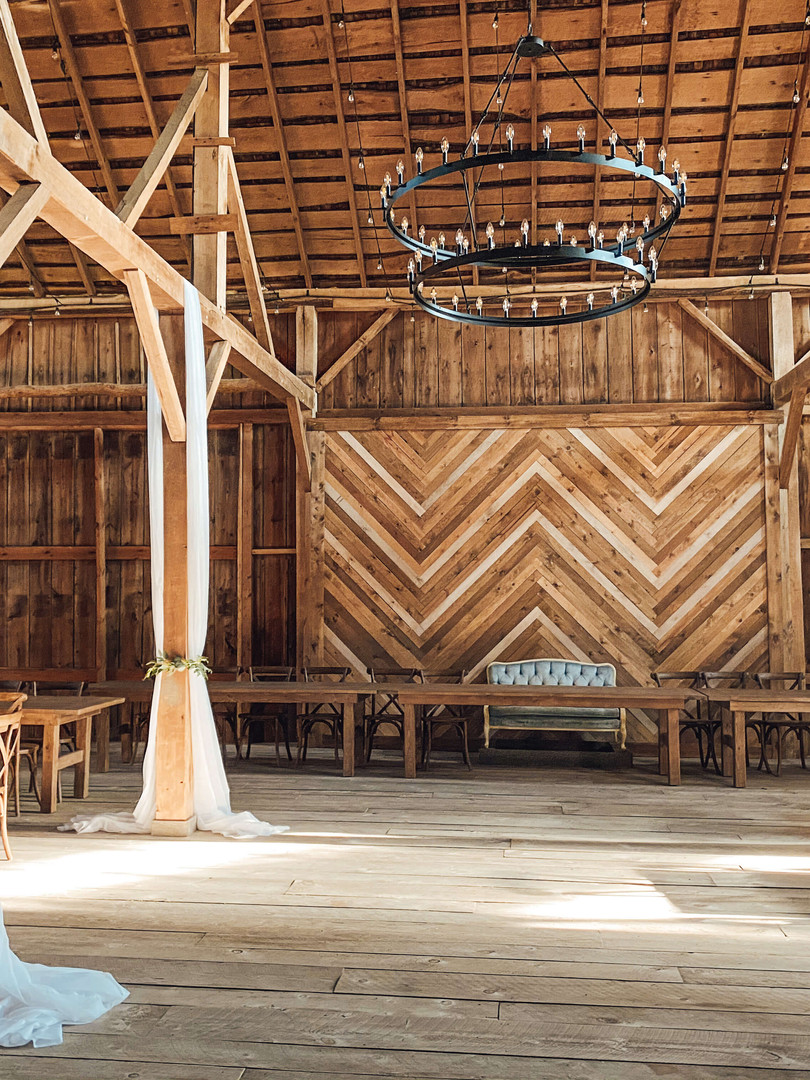 Barn Weddings & Events | Brindlewood Barn Venue | Hilbert, WI
