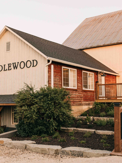 Barn Weddings & Events | Brindlewood Barn Venue | Hilbert, WI