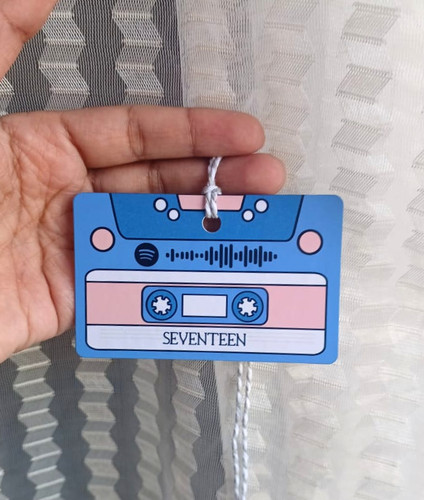 Seventeen | Bag Tag | Insway Pixels