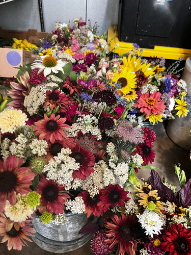 CSA Weekly Flower Subscription | Red Acre Farm CSA