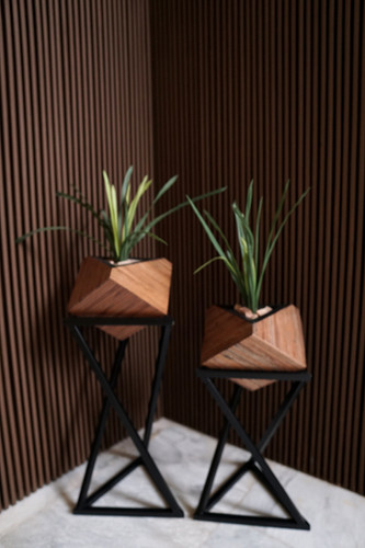 Modern Plant Stands (2 pieces, set) | BIARA