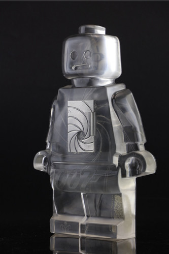 Roboclusion 007 James Bond | Vincent Sabatier